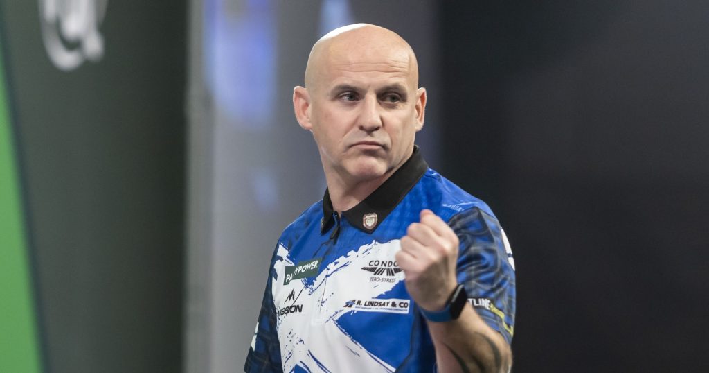 SOUTAR TAKES ON HUGE CHALLENGE AHEAD OF WORLD CHAMPS - Oche 180
