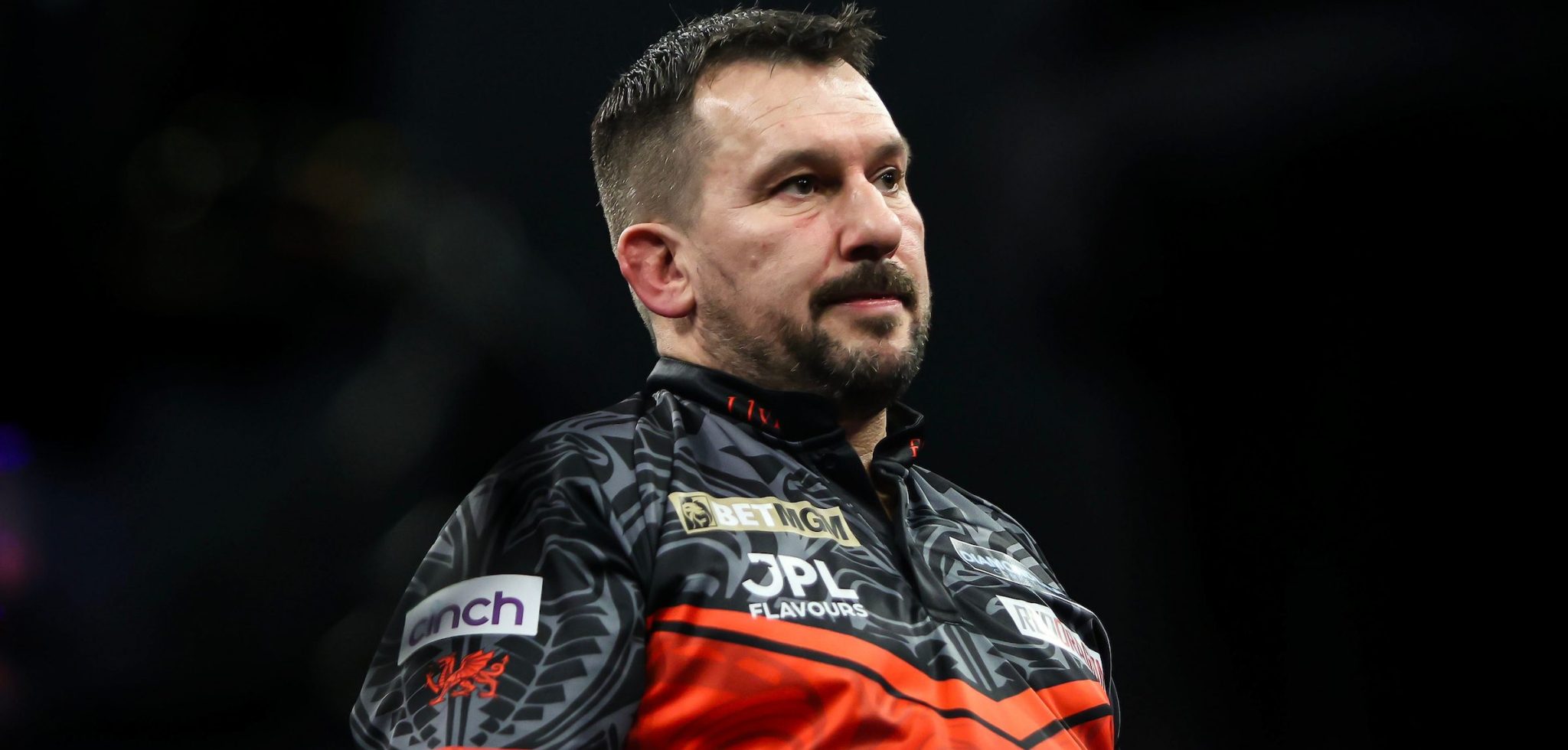 CLAYTON REVEALS REASON FOR LIMP IN PREMIER LEAGUE - Oche 180