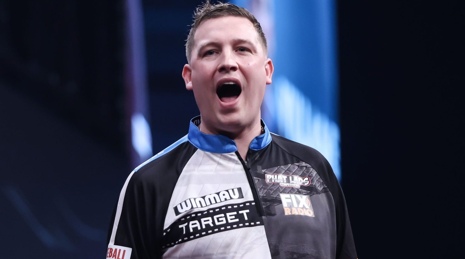 DOBEY SLIMS DOWN FOR ASPINALL STAG DO! - Oche 180