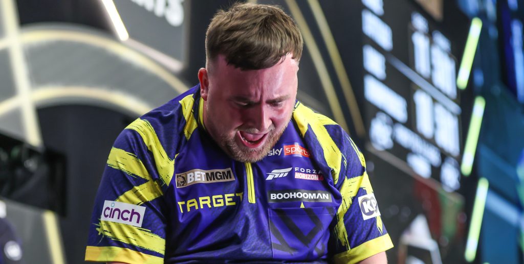 PDC TAKE ACTION TO PROTECT LITTLER FROM ONLINE ABUSE - Oche 180